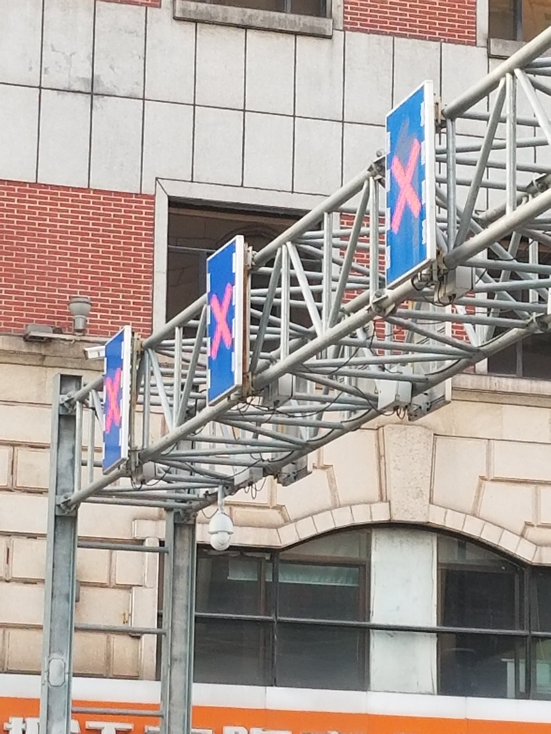 SES America in China: A Visual Peek into DMS Signage in Shanghai